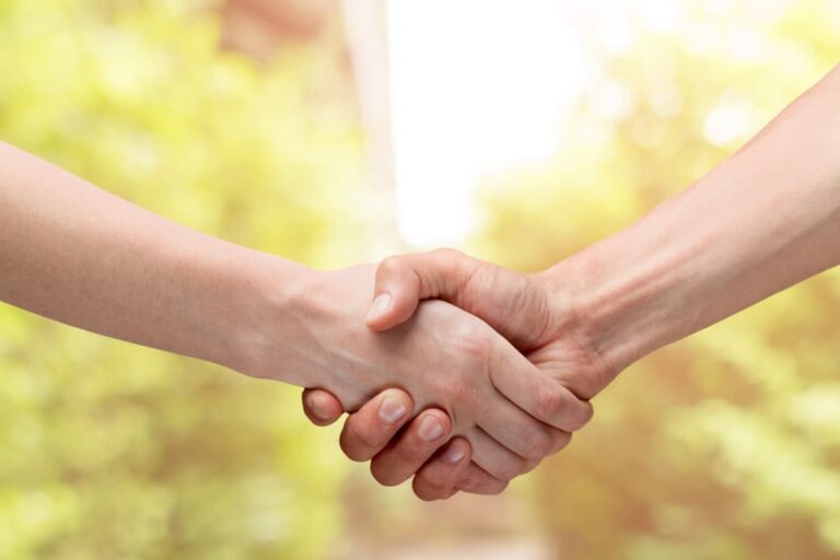 Become A Distributor – Shafia India